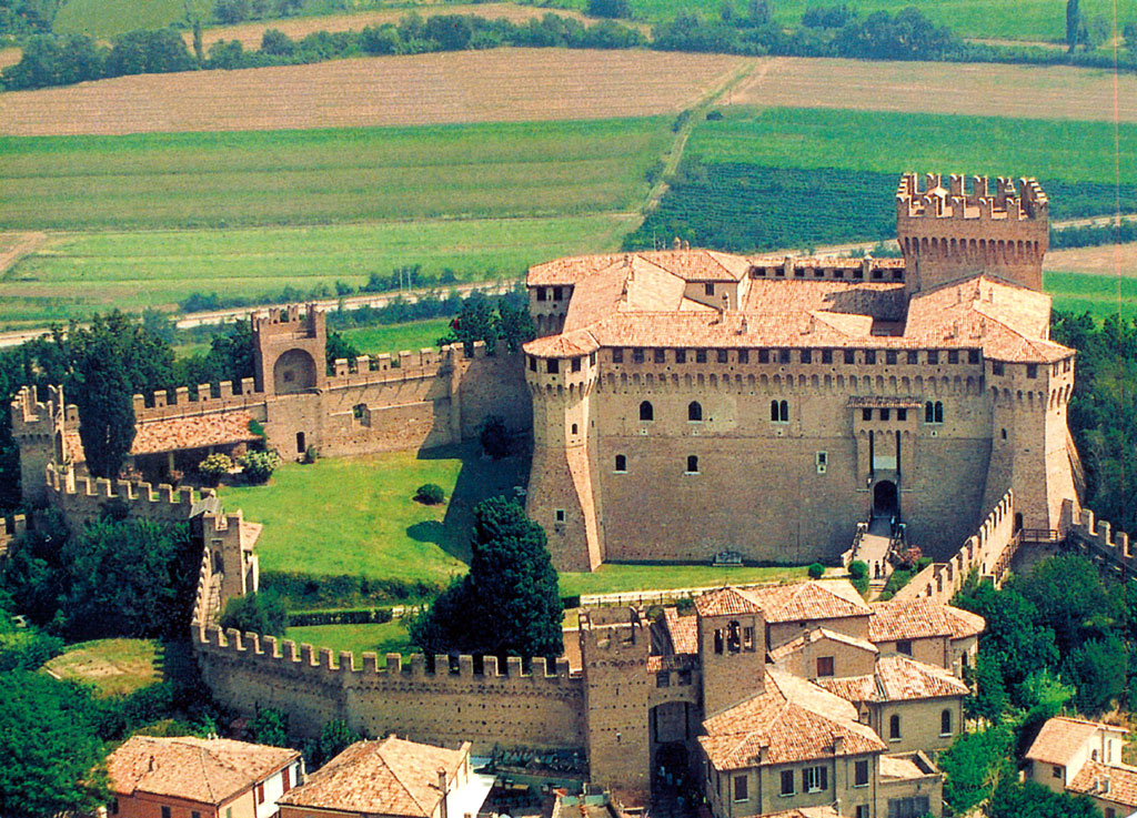 Castello di Gradara: visite guidate e orari